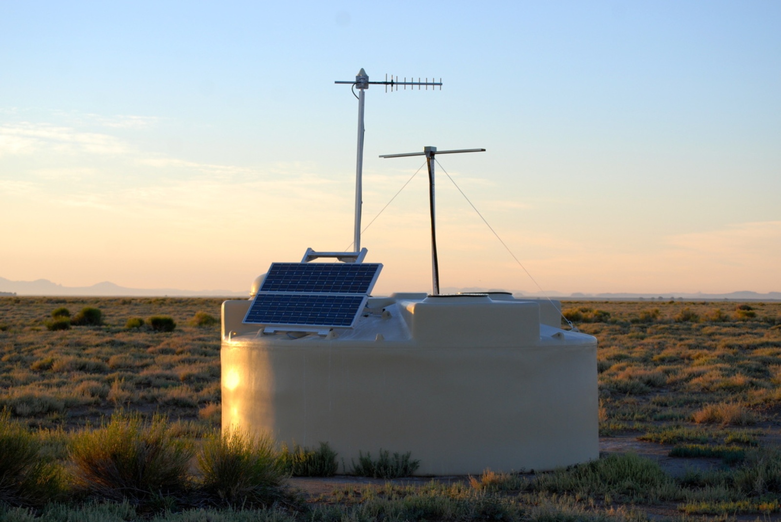 Scientists celebrate inauguration of Pierre Auger Observatory • UNG
